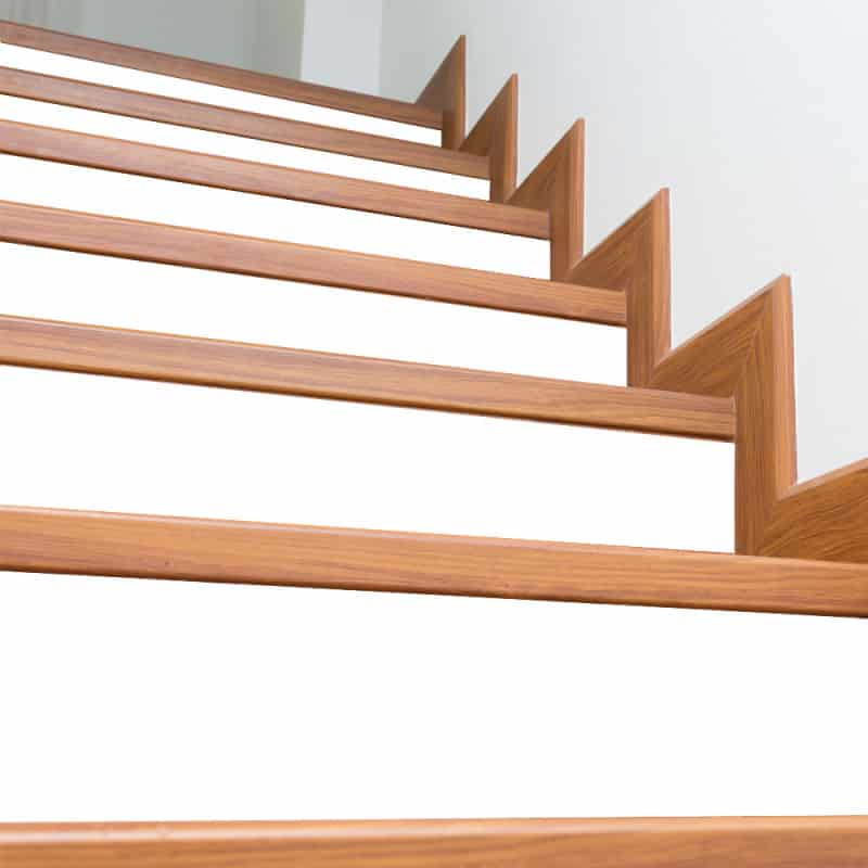 CONTREMARCHE UNI BRILLANT BLANC